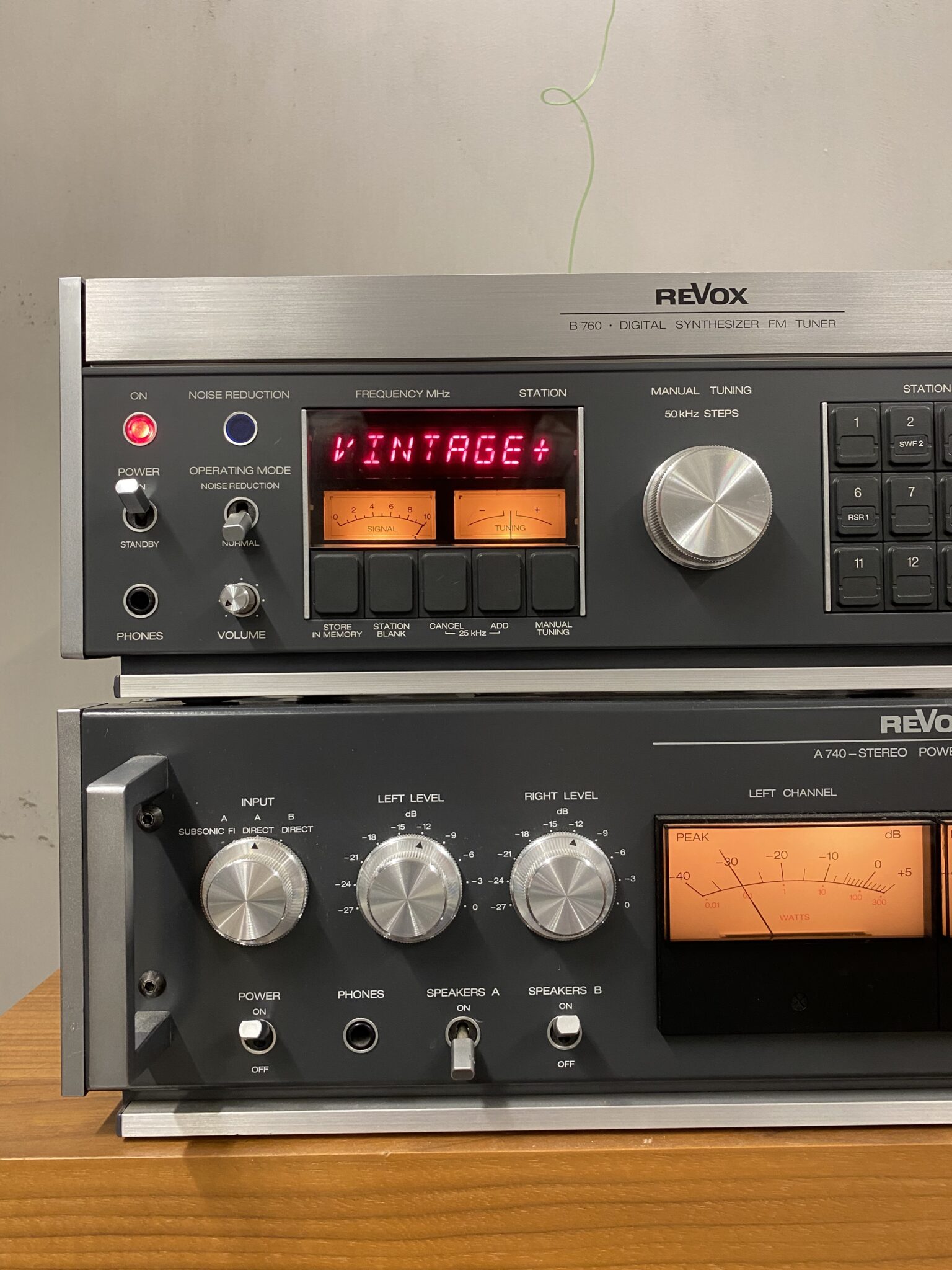 ReVox B760 DAB+ Luxus Version – Klassik Audio